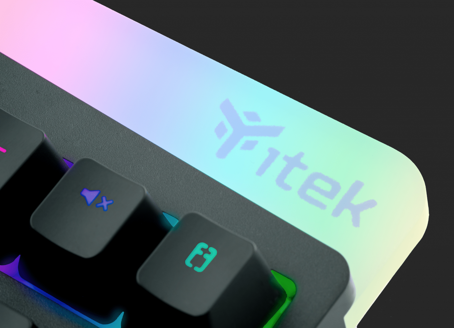 iTEK: il catalogo si aggiorna con 5 tastiere e 3 nuovi mouse